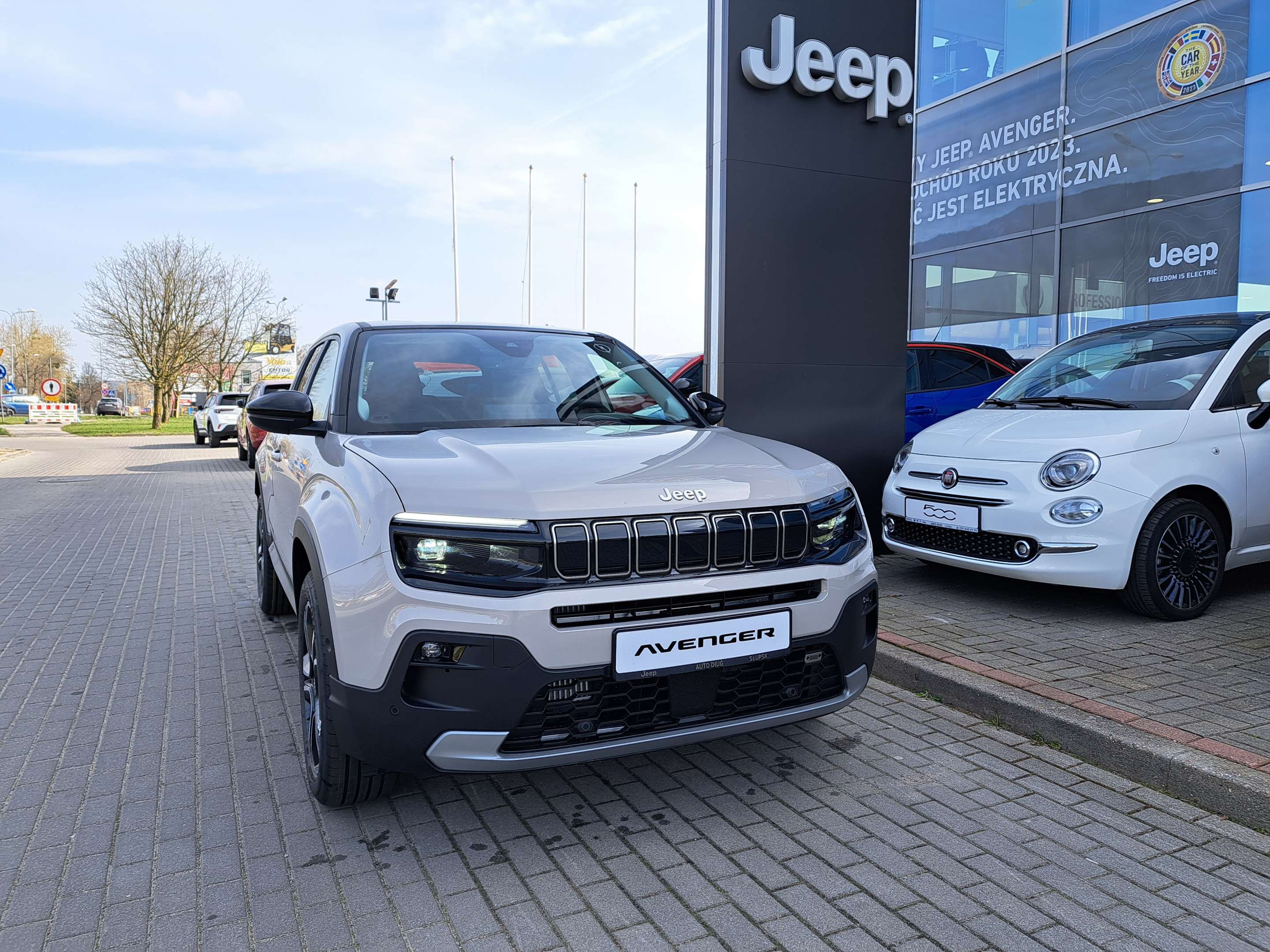 Jeep AVENGER ICE MY24 SUMMIT 1.2 GSE T3 100KM MY24 - Samochód dostępny ...
