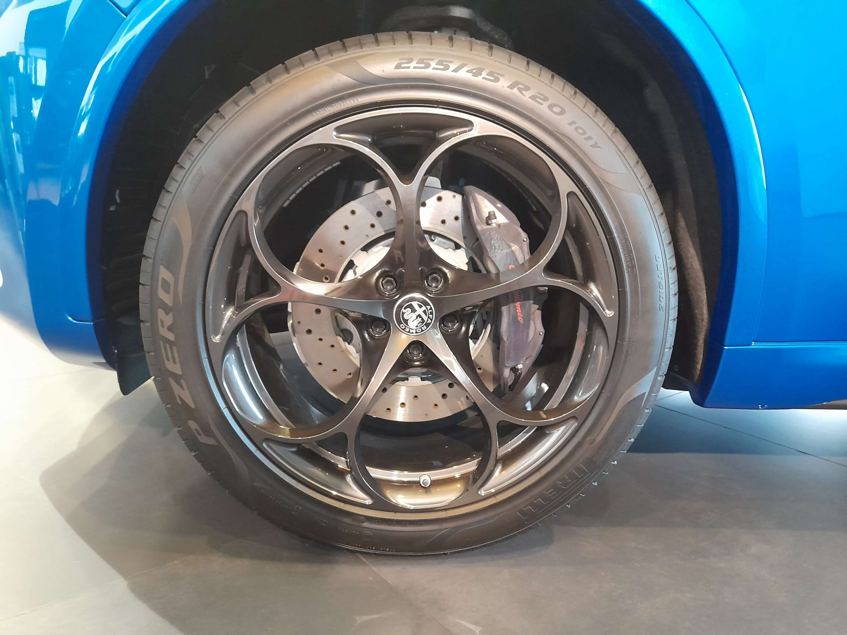 Alfa Romeo Stelvio Quadrifoglio MY22 2.9 GME BI-TURBO BENZYNA V6 510 KM ...